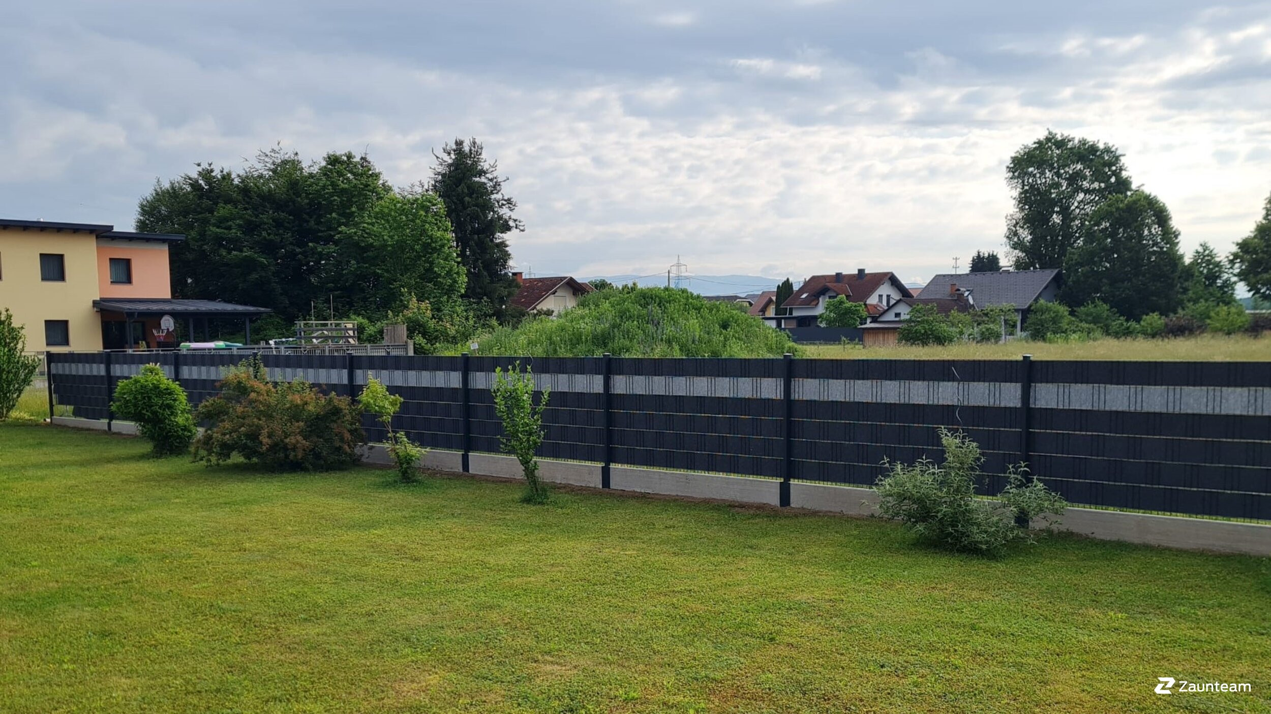 Zaunteam | Flechtfix Vario Sichtschutz RAL Standardfarben, 9065 Ebenthal