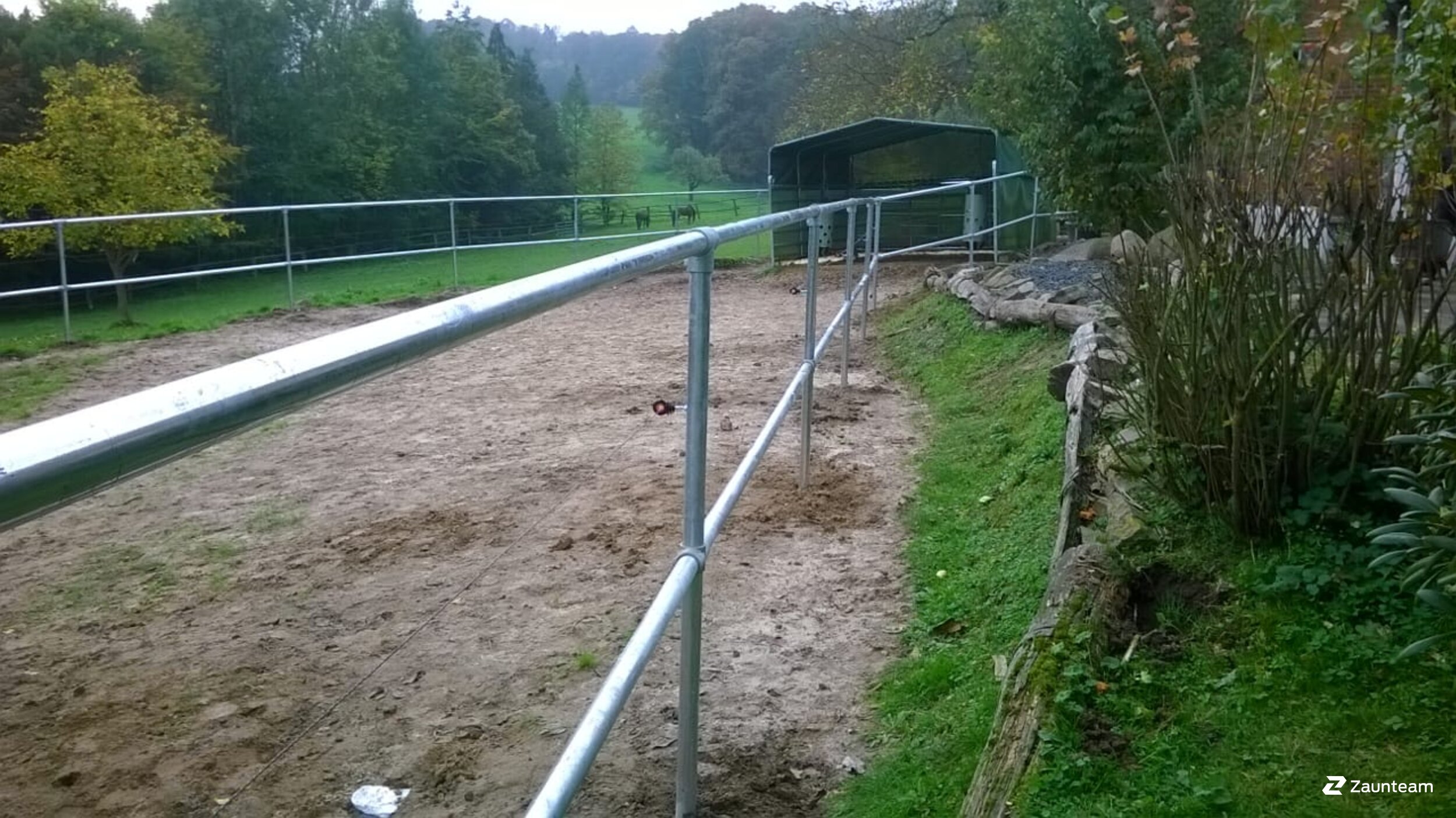 Zaunteam | Rohrzaun aus Metall