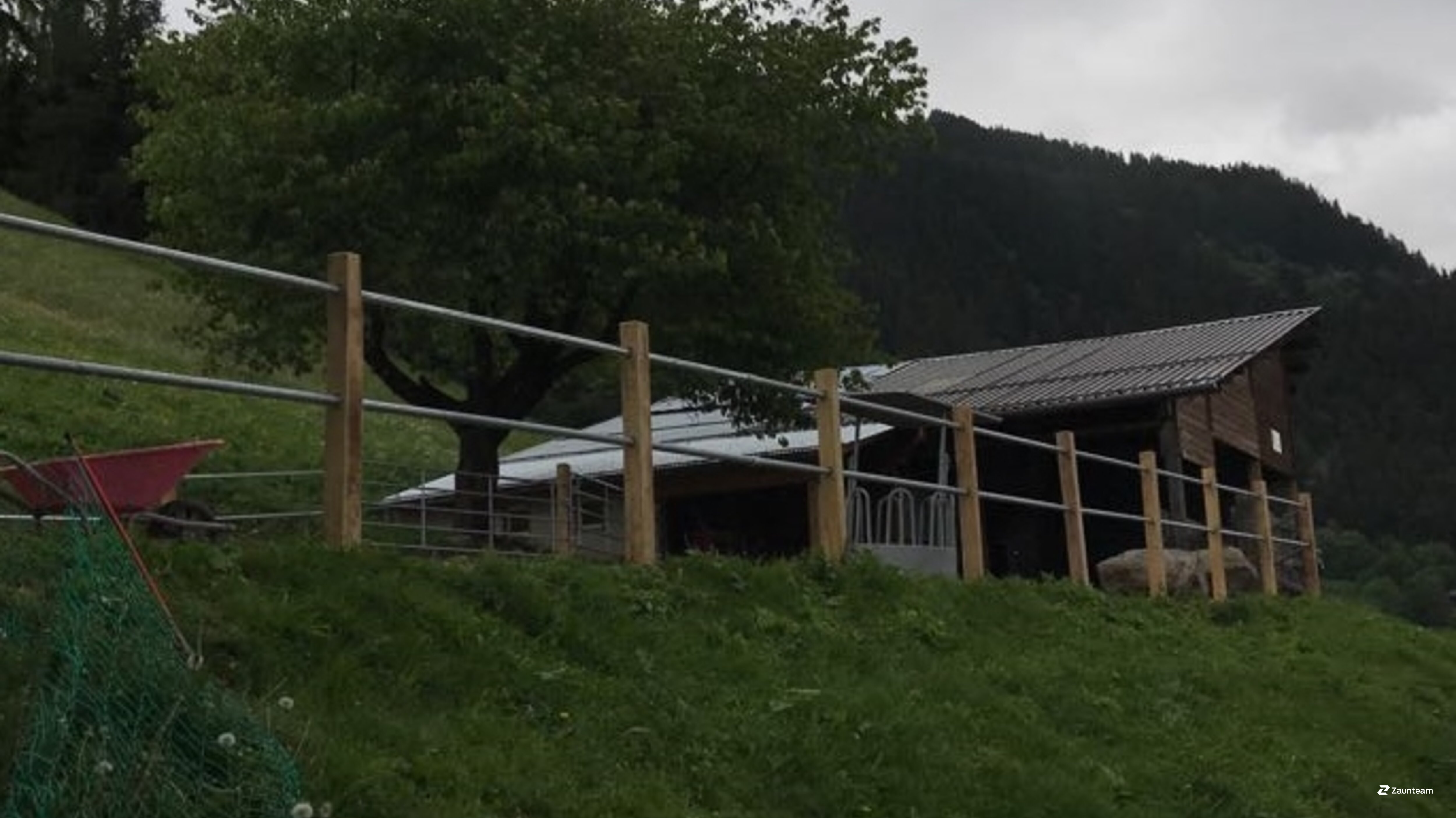 Zaunteam | Rohrzaun aus Metall