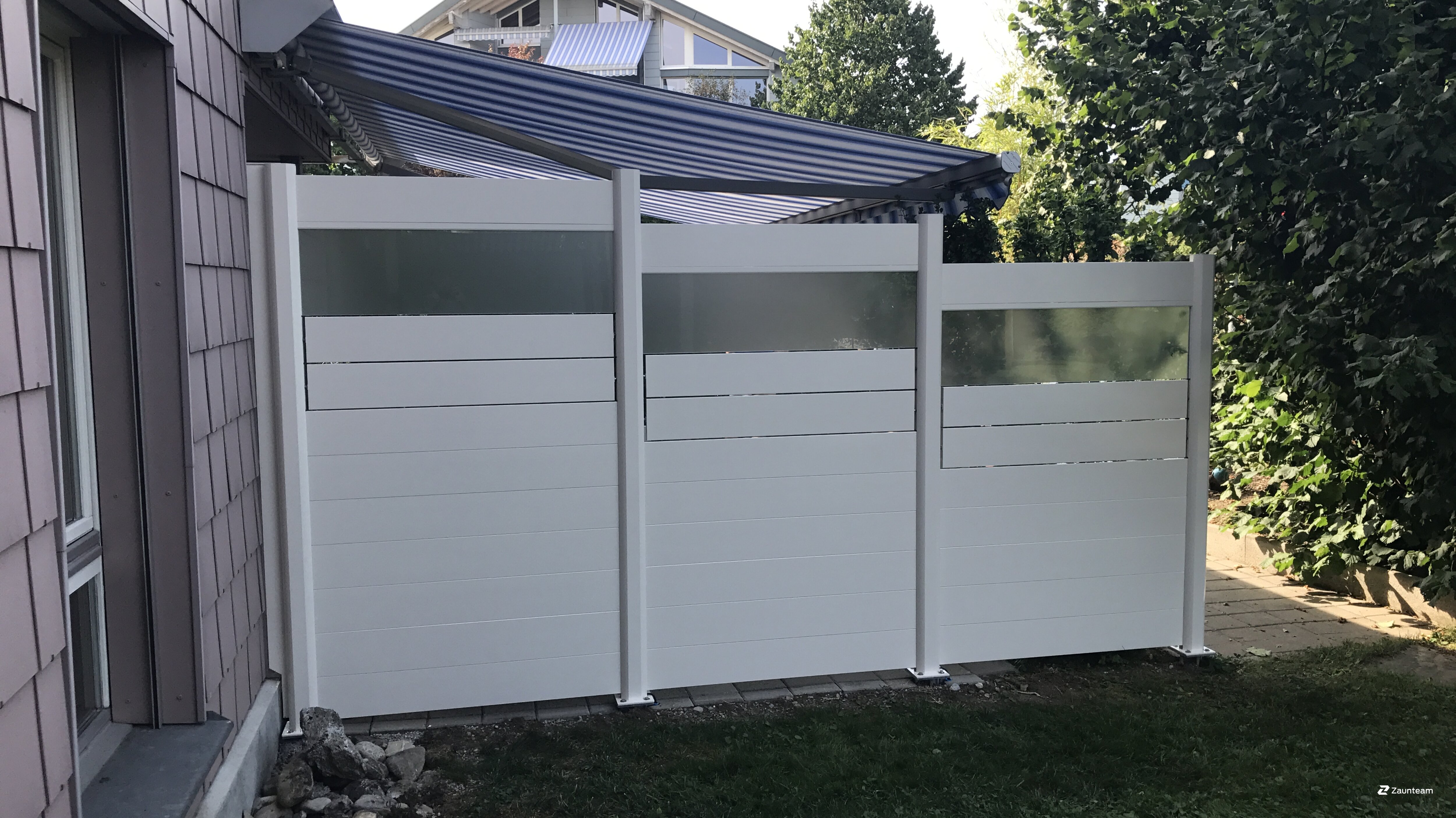 Sichtschutz aus Aluminium von Zaunteam